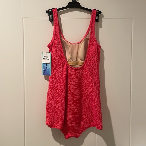 Penbrooke | Swim | Penbrooke Chlorine Proof One Piece Swimsuit Nwt ...